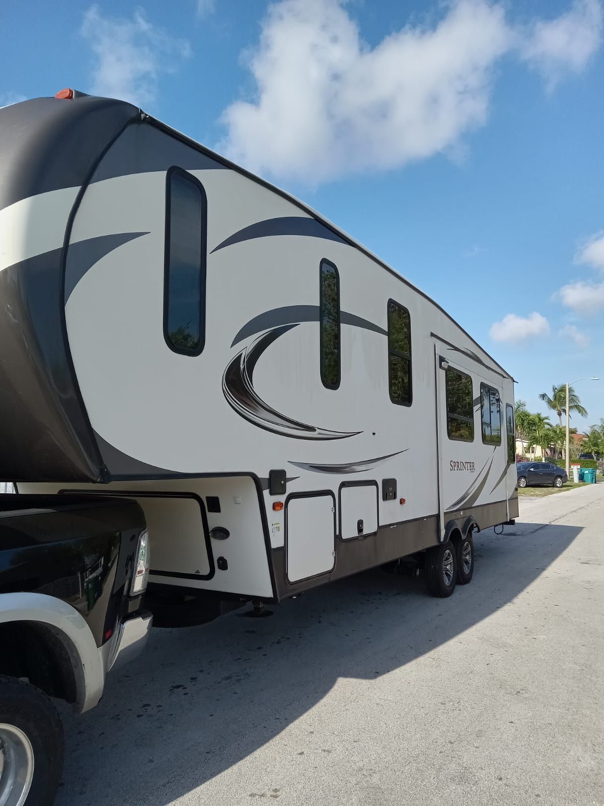 SPRINTER 2018 5th Wheel for Sale in Homestead, FL - OfferUp