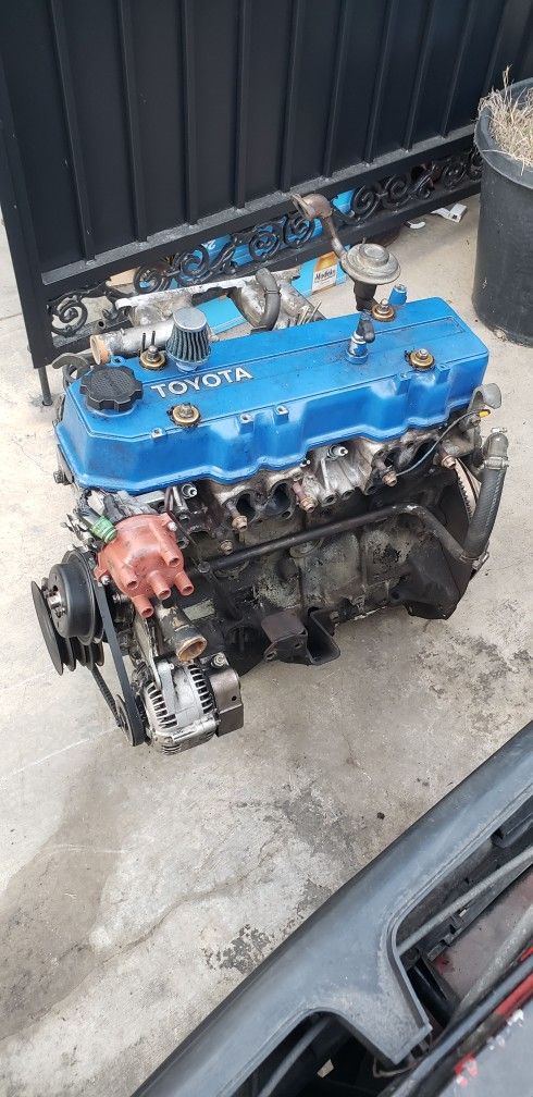 Toyota 22re Engine for Sale in Anaheim, CA - OfferUp