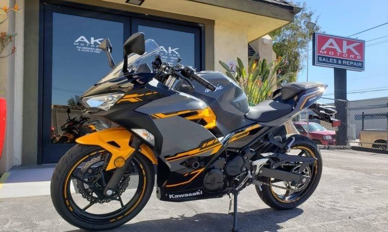 2018 Kawasaki Ninja 400 ABS - GREY ORANGE for Sale in El Cajon, CA ...