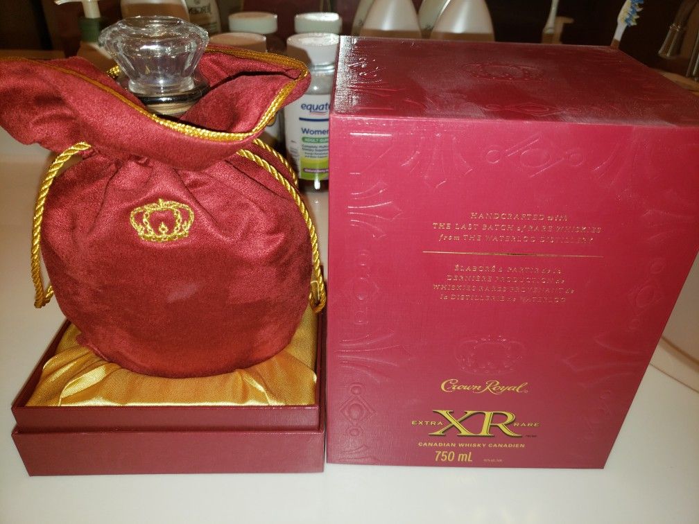 Crown Royal XR red for Sale in Florence, AZ - OfferUp