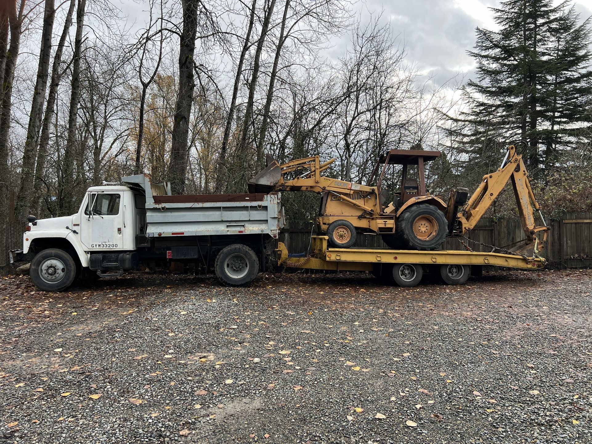 Backhoe Dump Truck Trailer for Sale in Tacoma, WA - OfferUp