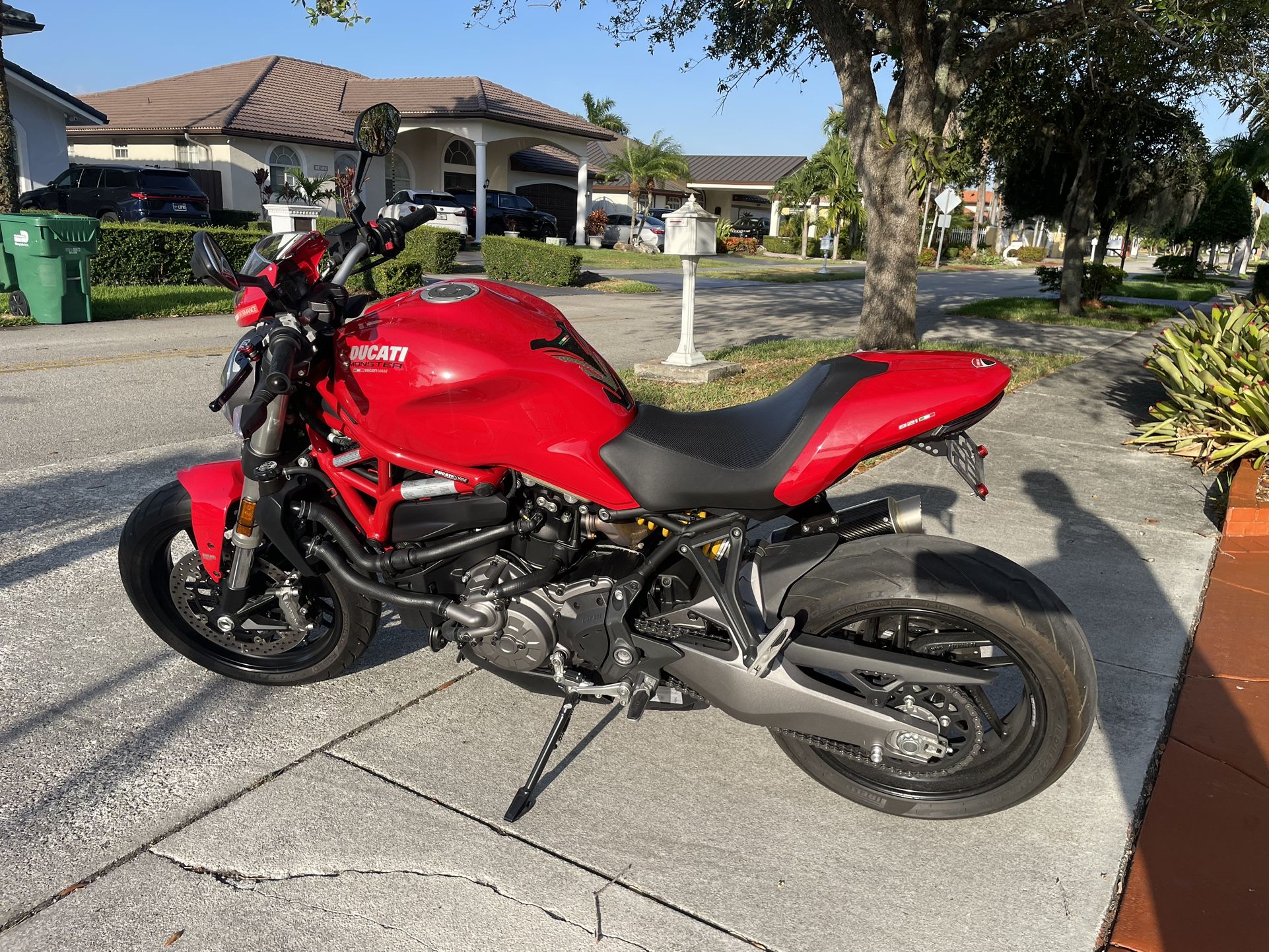 2020 Ducati Monster 821 for Sale in Miami, FL - OfferUp