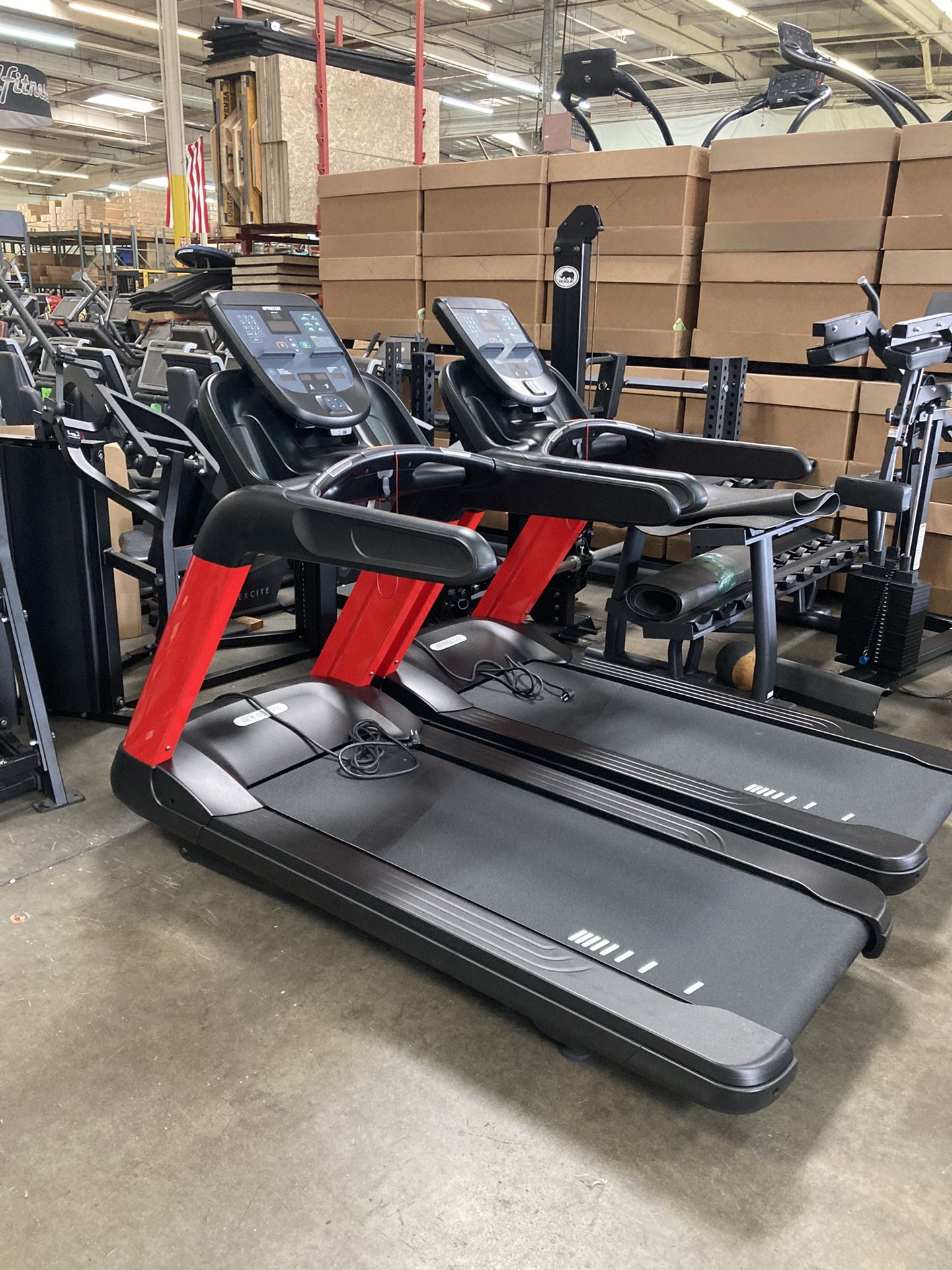 Precor 731 Treadmill for Sale in West Hollywood, CA - OfferUp
