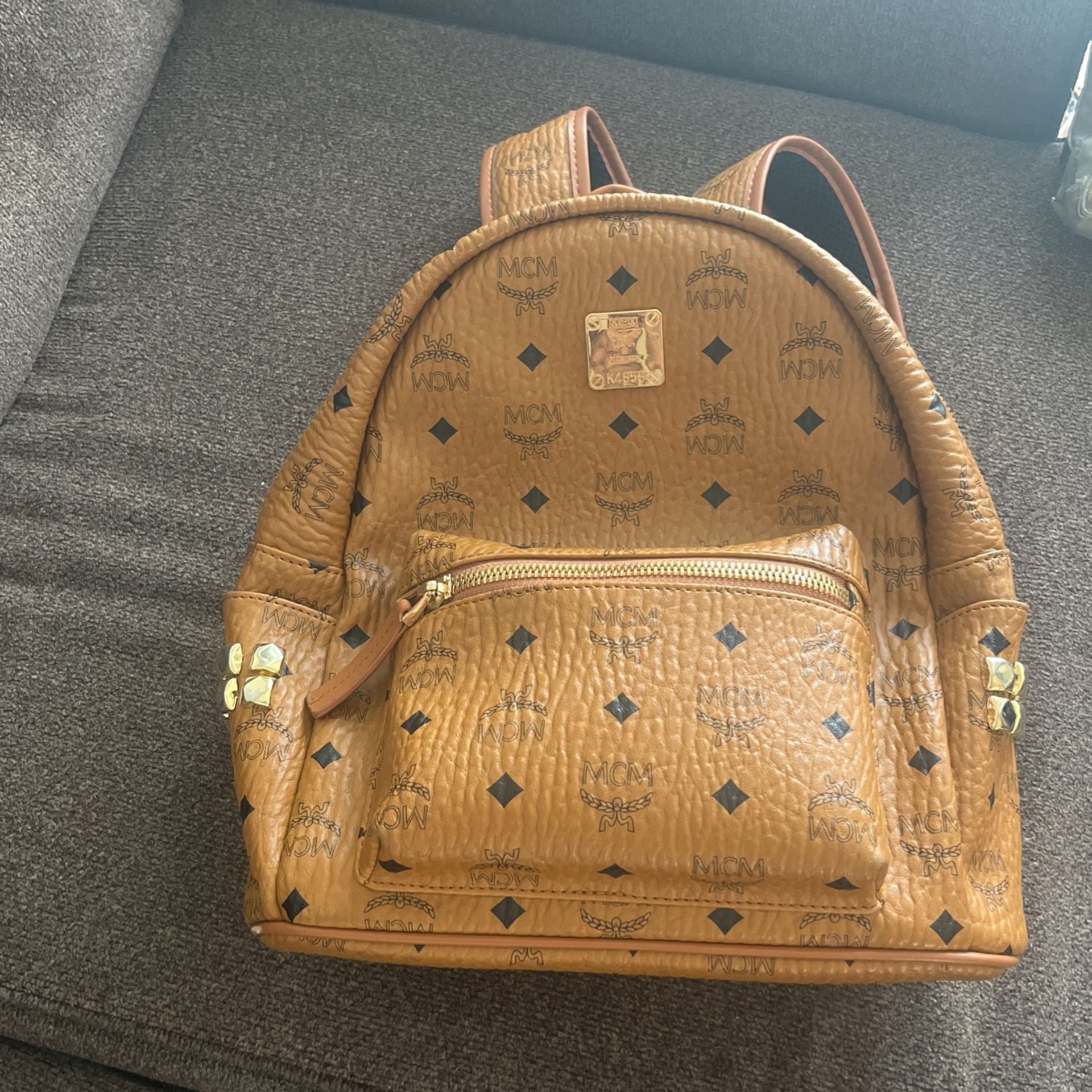 MCM BACK PACK for Sale in Montclair, CA - OfferUp