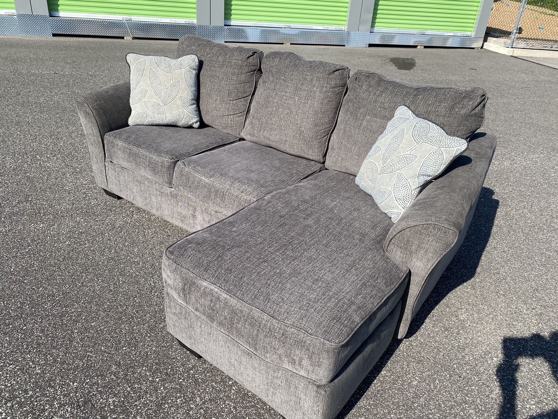 Playscape Gray Right Arm Facing Sectional
