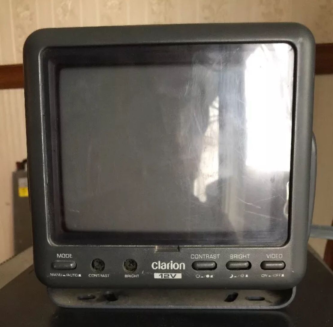 Clarion CJ-750F Backup Camera Screen for Motorhome for Sale in Perry ...
