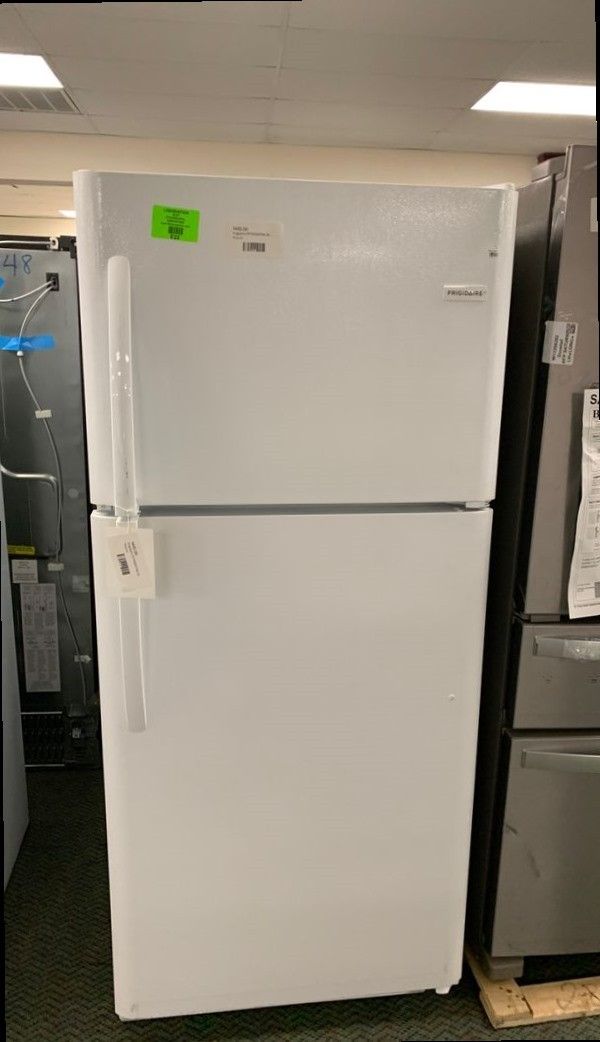FRIGIDAIRE FFTRTW REFRIGERATOR 62 for Sale in Houston, TX - OfferUp