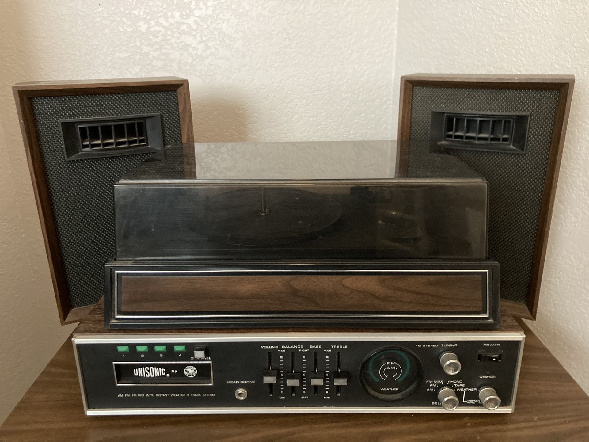 Vintage Stereo W/ Record Player & 8-track for Sale in Mesa, AZ - OfferUp