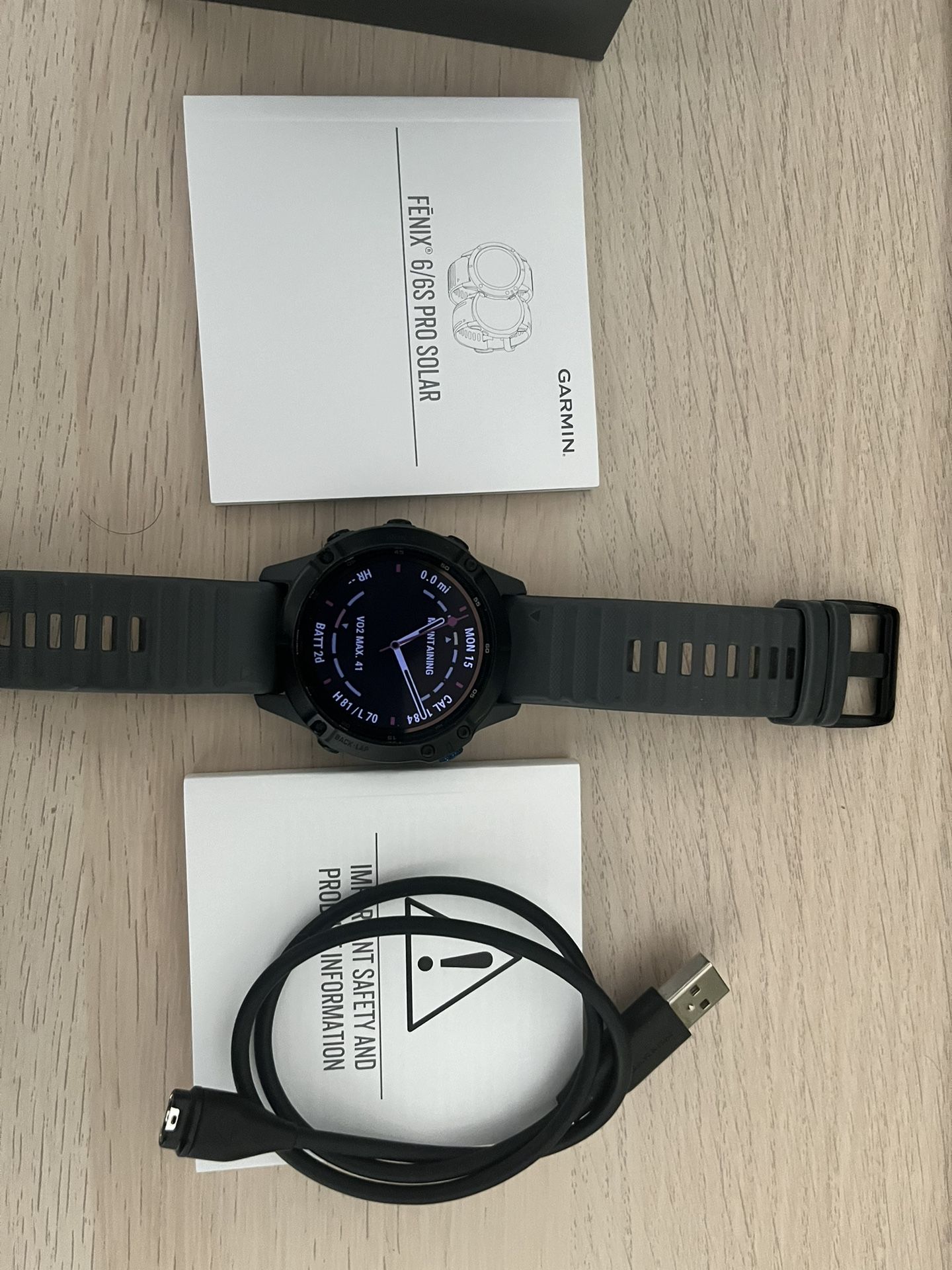 Garmin Fénix 6 Pro Solar for Sale in Miami, FL - OfferUp