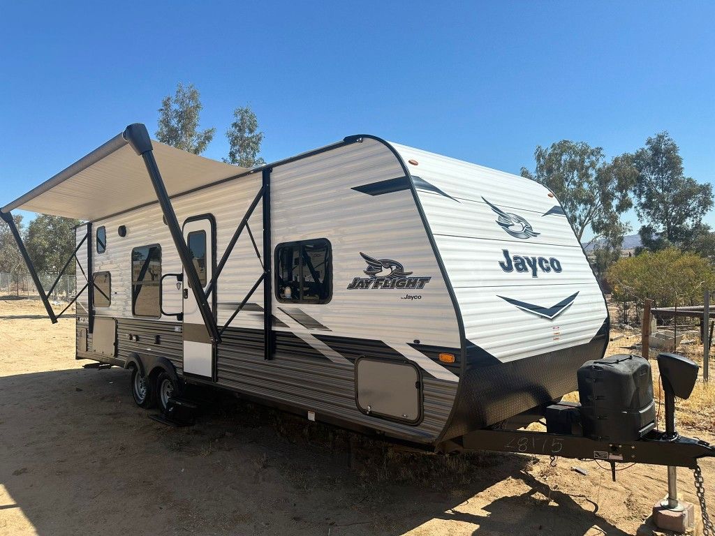 2022 JAYCO Flying for Sale in Hesperia, CA - OfferUp