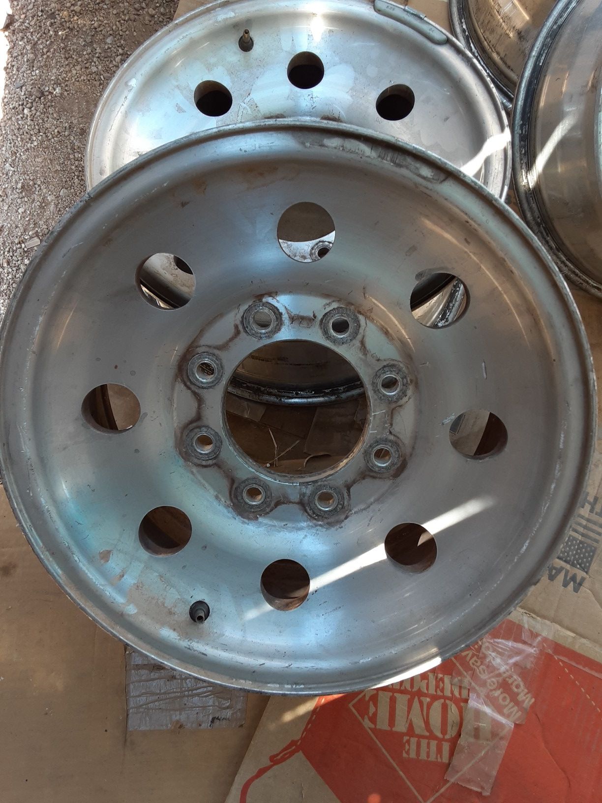 chevy 8 lug aluminum rims for Sale in Glendale, AZ - OfferUp