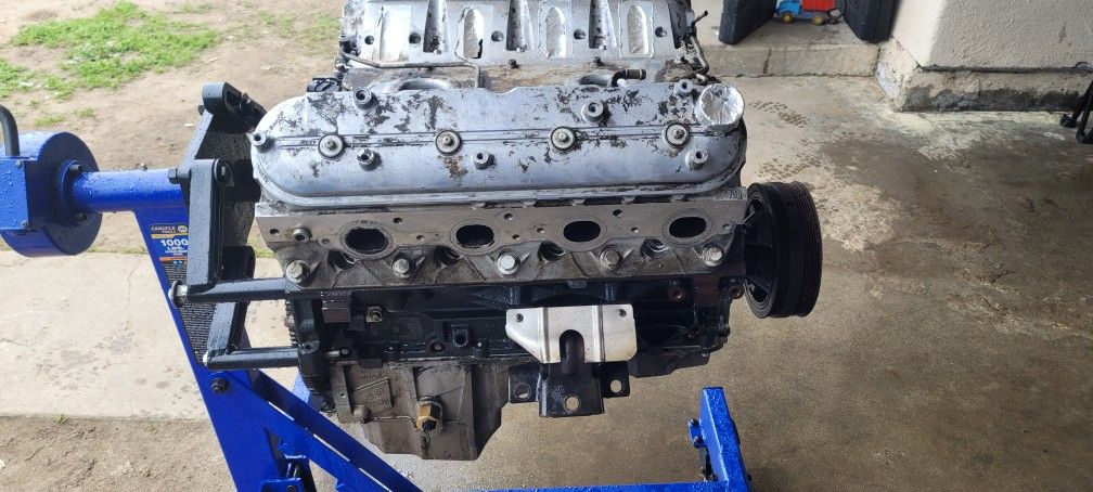 5.3 Chevy Motor for Sale in Farmersville, CA - OfferUp