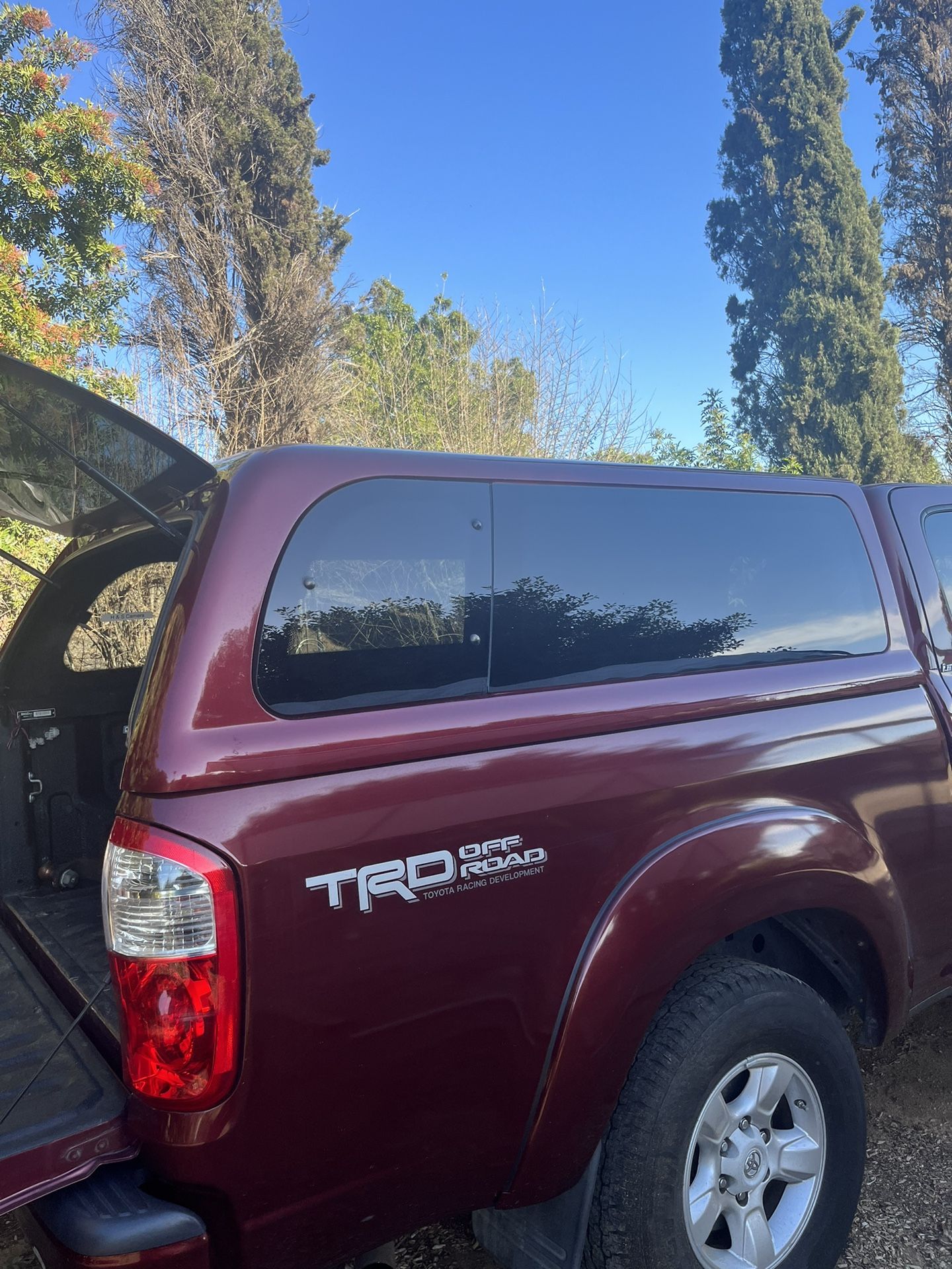 First gen double cab tundra camper shell. Snug top for Sale in ...