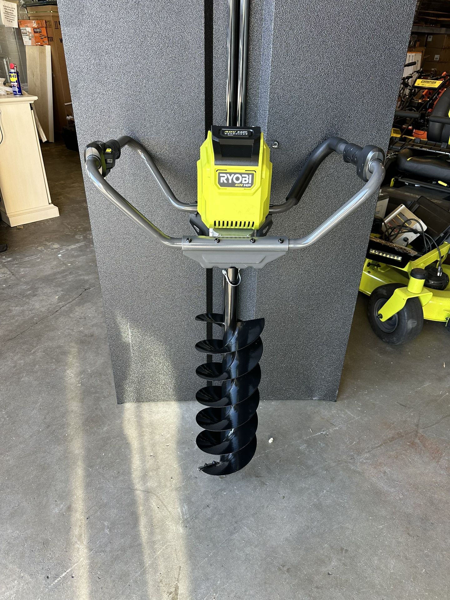 RYOBI 40V HP Brushless Cordless Earth Auger with 8 in. Bit (Tool Only ...