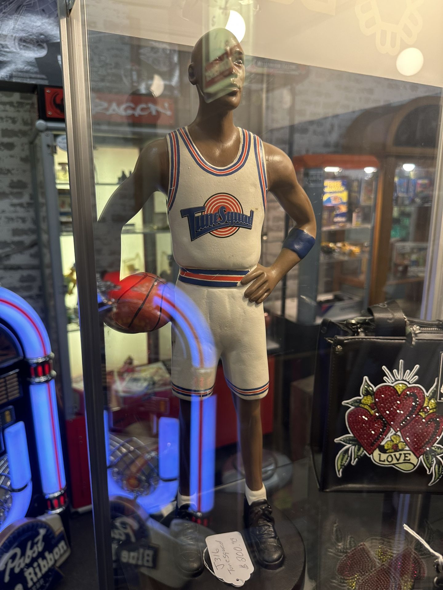 1996 Rare Michael Jordan 32" Space Jam Figure. for Sale in Visalia, CA ...