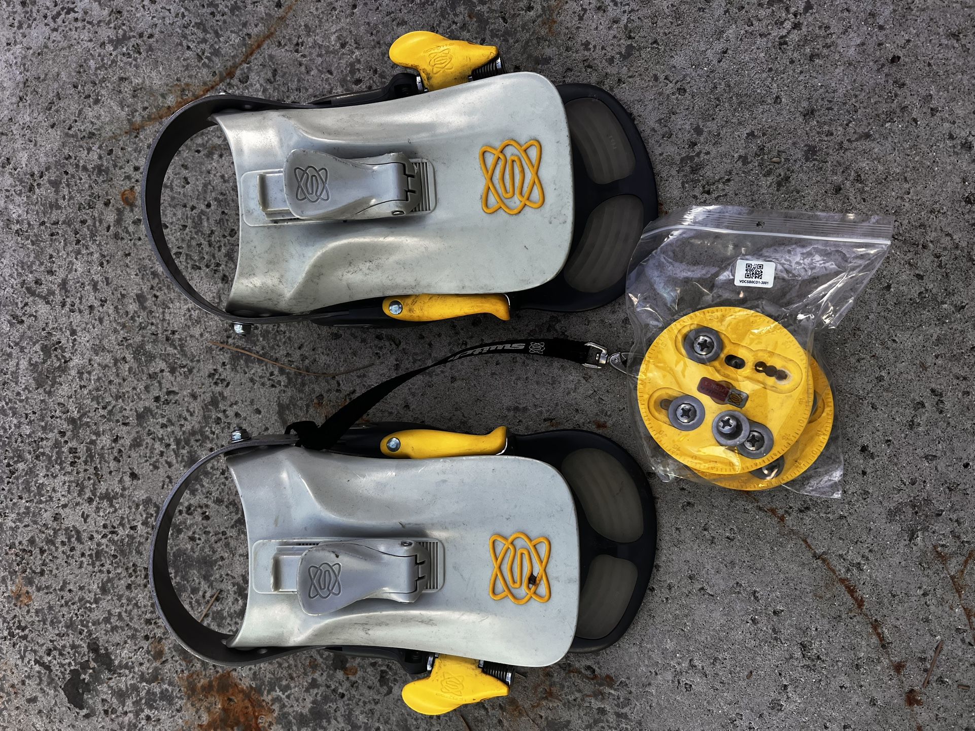 Switch Snowboarding Step In Bindings for Sale in Los Angeles, CA - OfferUp