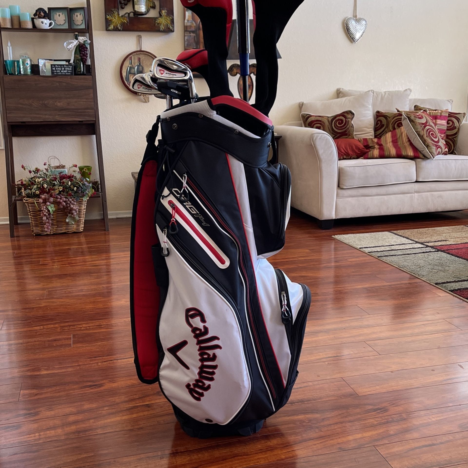 Very new set, Callaway bag plus 6-s iron set and 3 and 5 wood plus ...