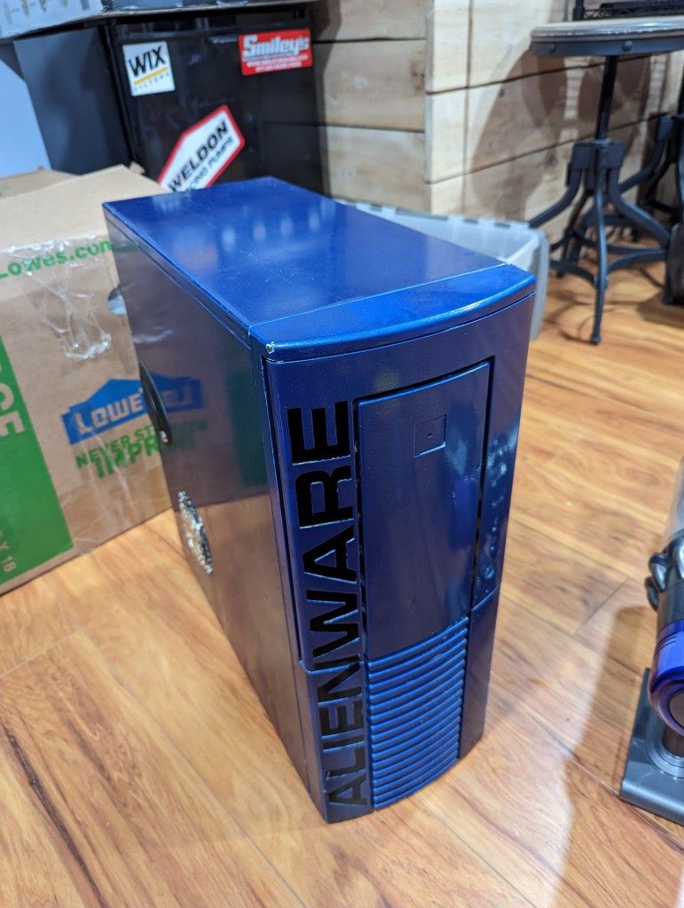Alienware Computer Case for Sale in Manchester, NH - OfferUp