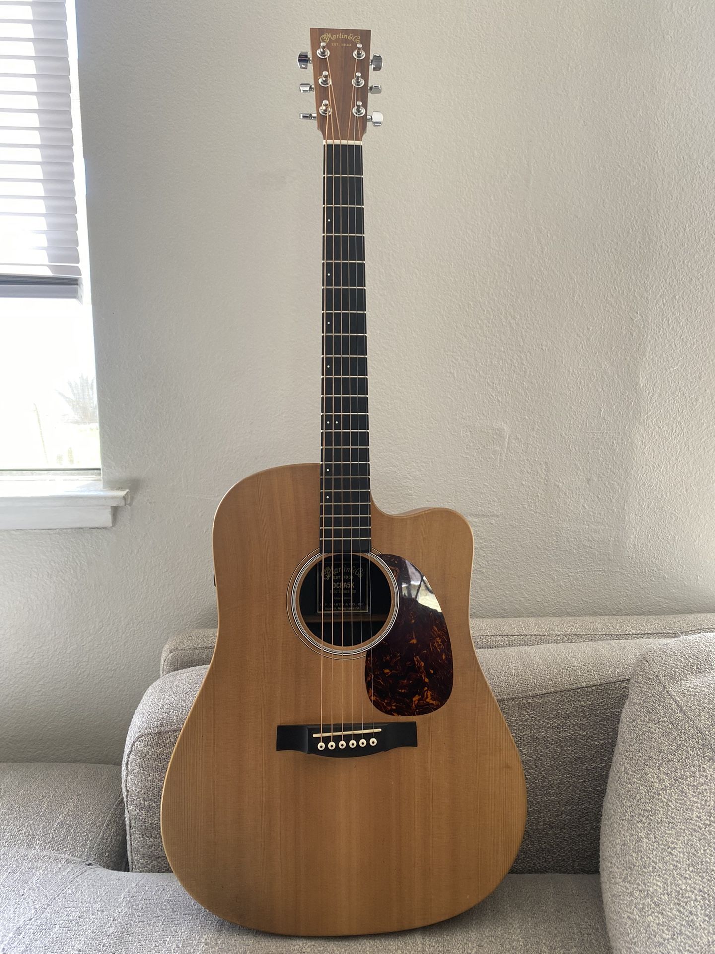MARTIN DCPA5K ACOUSTIC ELECTRIC GUITAR W/ ROADRUNNER HARD CASE for Sale ...
