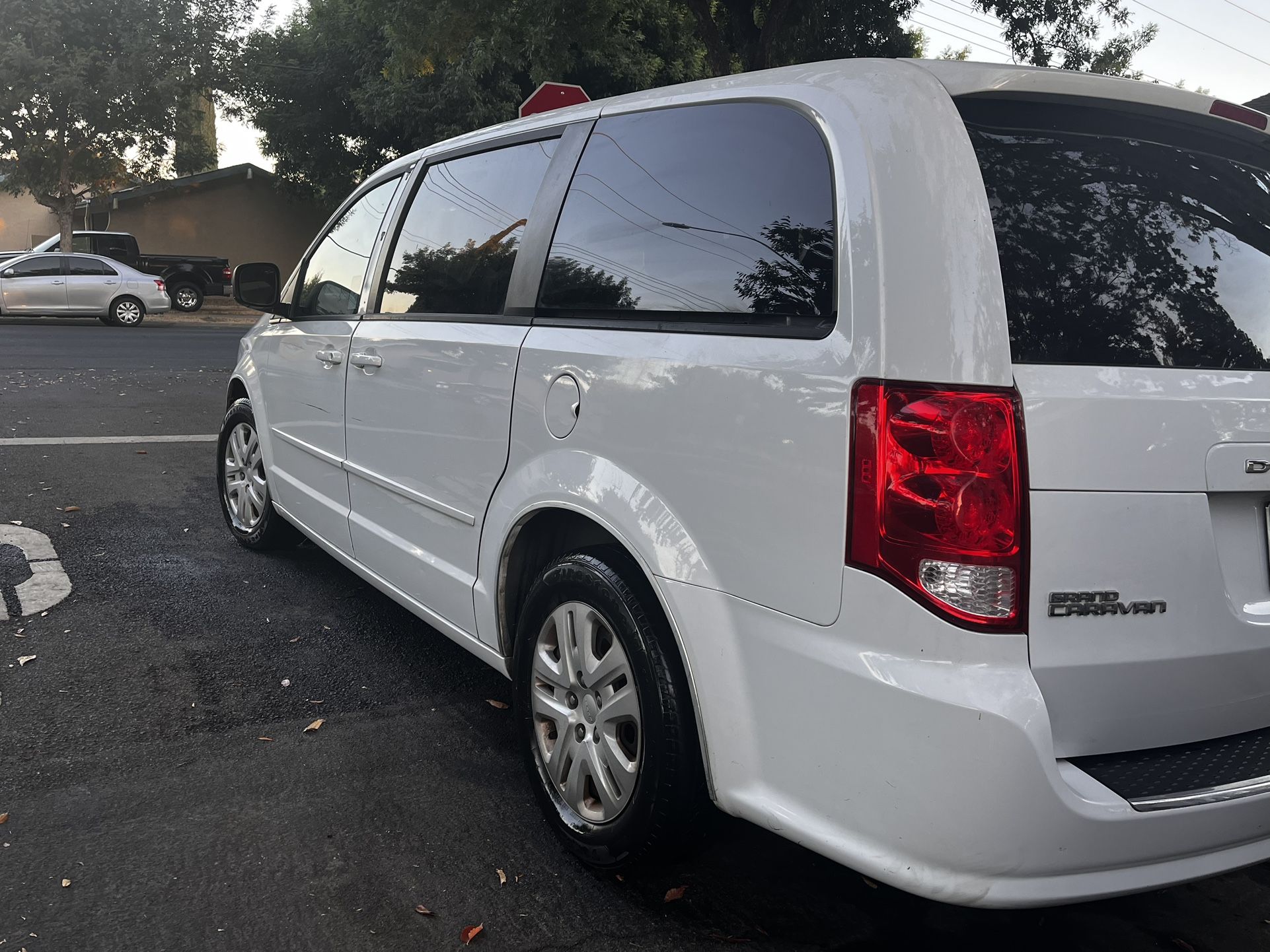 2014 Dodge Caravan/Grand Caravan for Sale in Modesto, CA - OfferUp