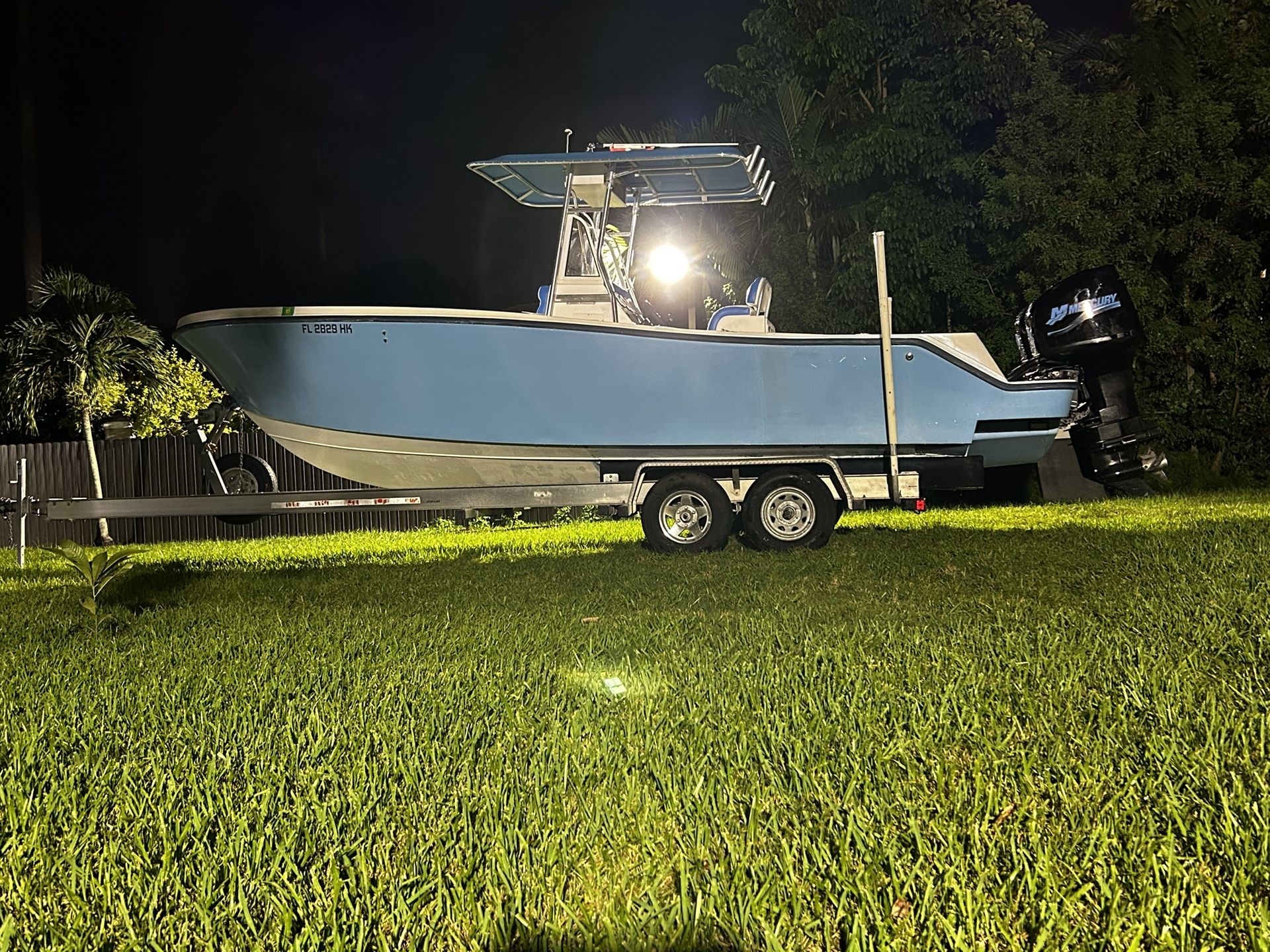 Mako 26ft Boat for Sale in Miami, FL - OfferUp
