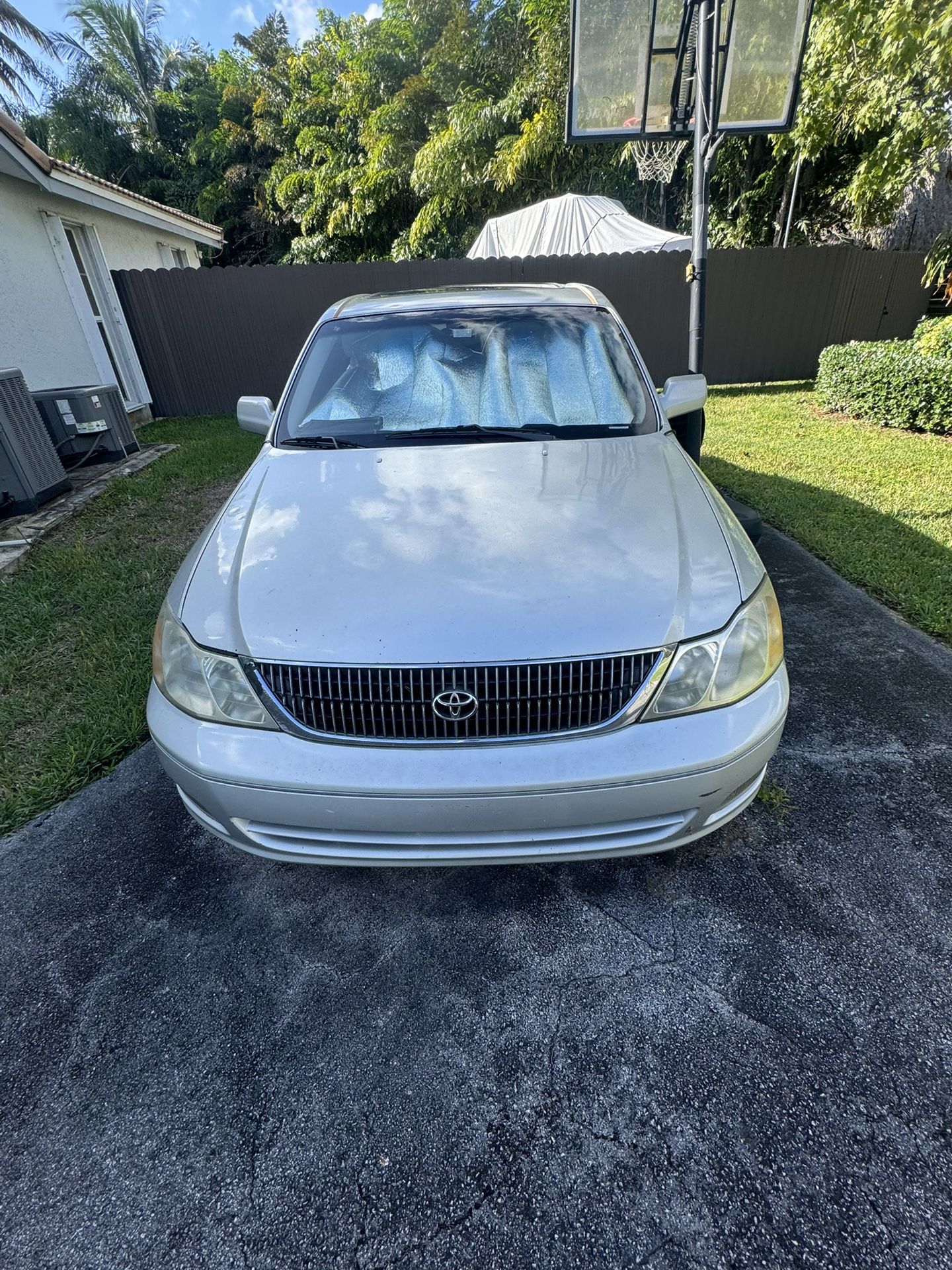 2000 Toyota Avalon for Sale in Miami, FL - OfferUp