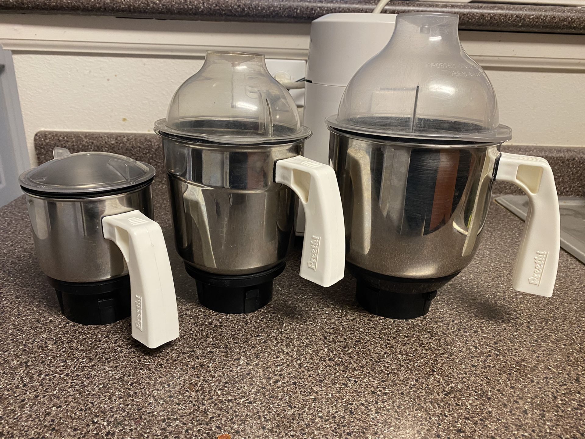 Preethi Eco Plus Mixer Grinder with 3 jars for Sale in Renton, WA - OfferUp