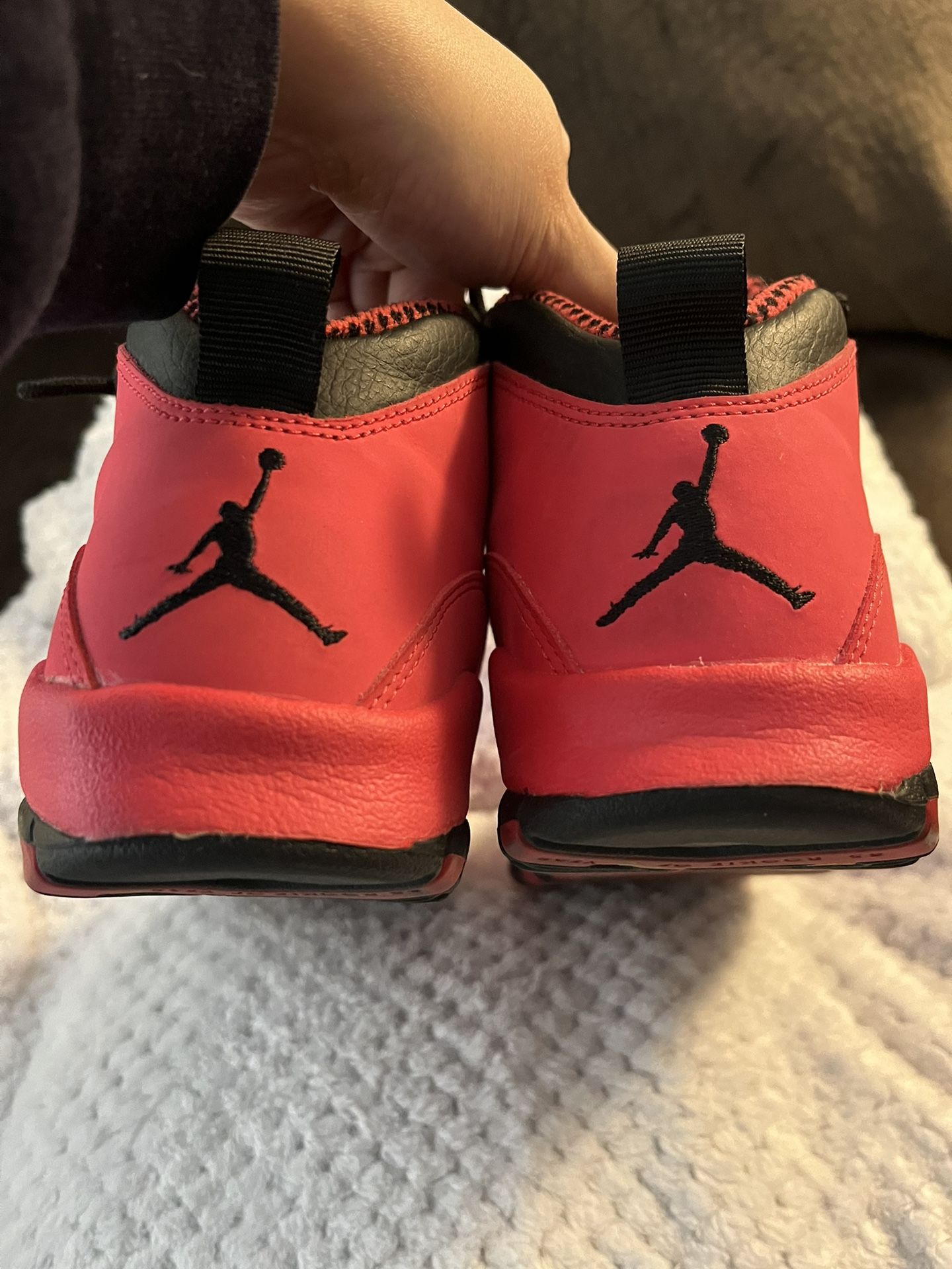 Retro 10 Fusion Red On Feet