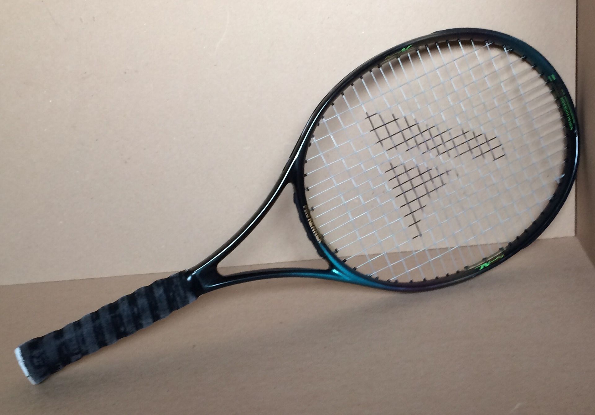 Green & Black Wilson Pro Kennex "Graphite Affinity 110" Tennis Racket ...