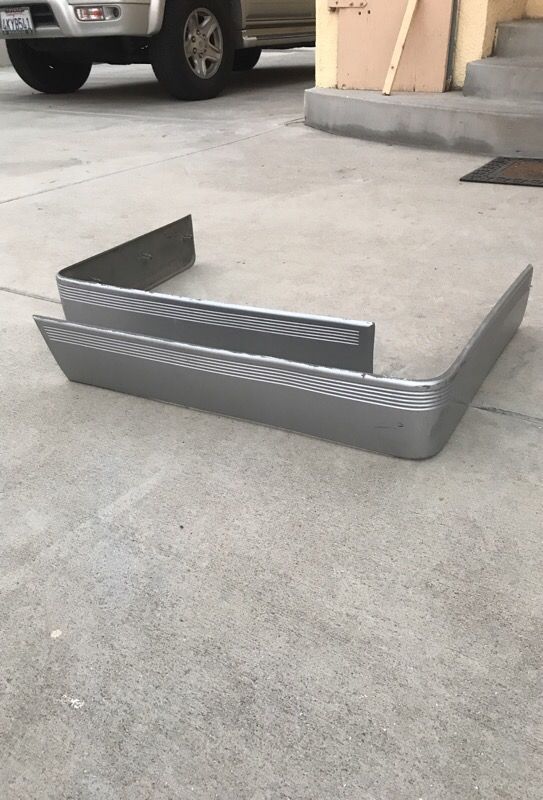 1990-1992 Cadillac Brougham Front Bumper Impact Trim GM for Sale in ...