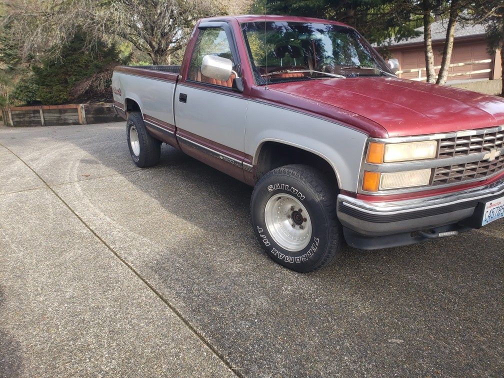 93 Chevrolet Silverado 1500 for Sale in Olympia, WA - OfferUp