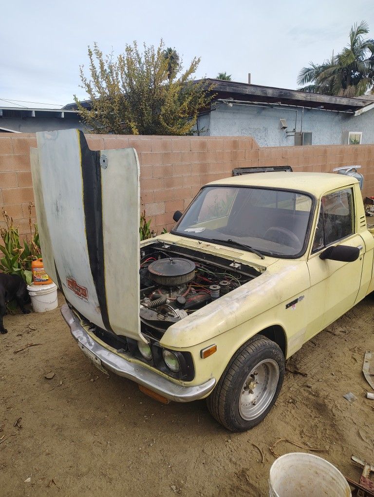 73 luv 350 vortec engine 5,000 for Sale in Montclair, CA - OfferUp
