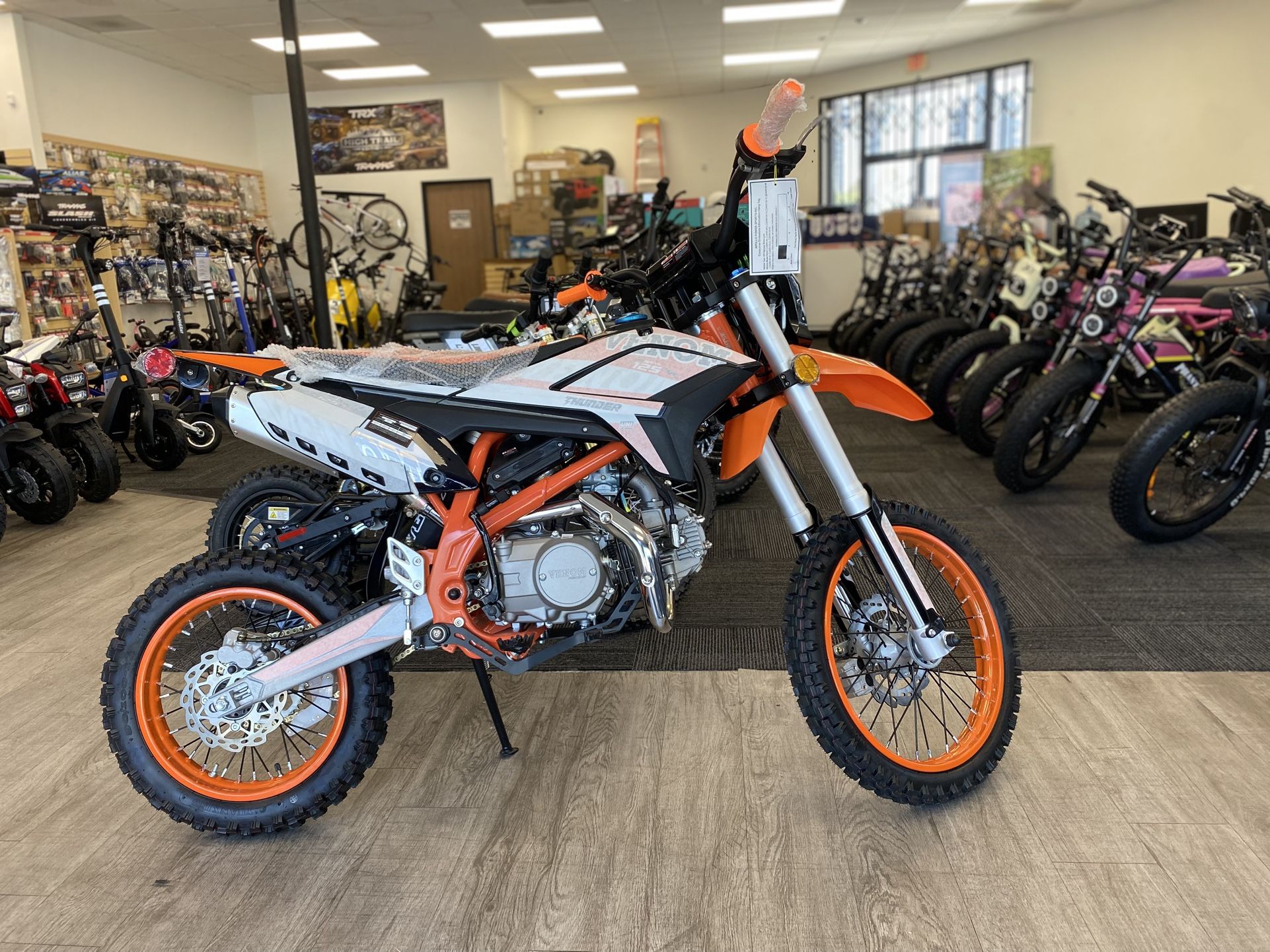 Venom Thunder 125cc Dirt Bike for Sale in Anaheim, CA - OfferUp