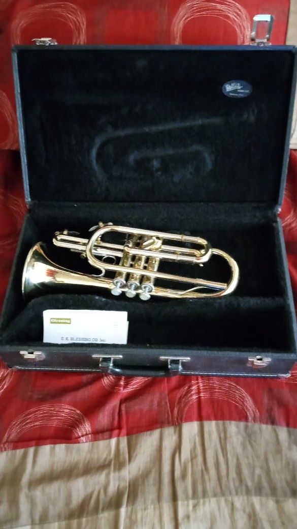Very Nice Blessing XL Shepards Crook Cornet for Sale in Inglewood, CA ...