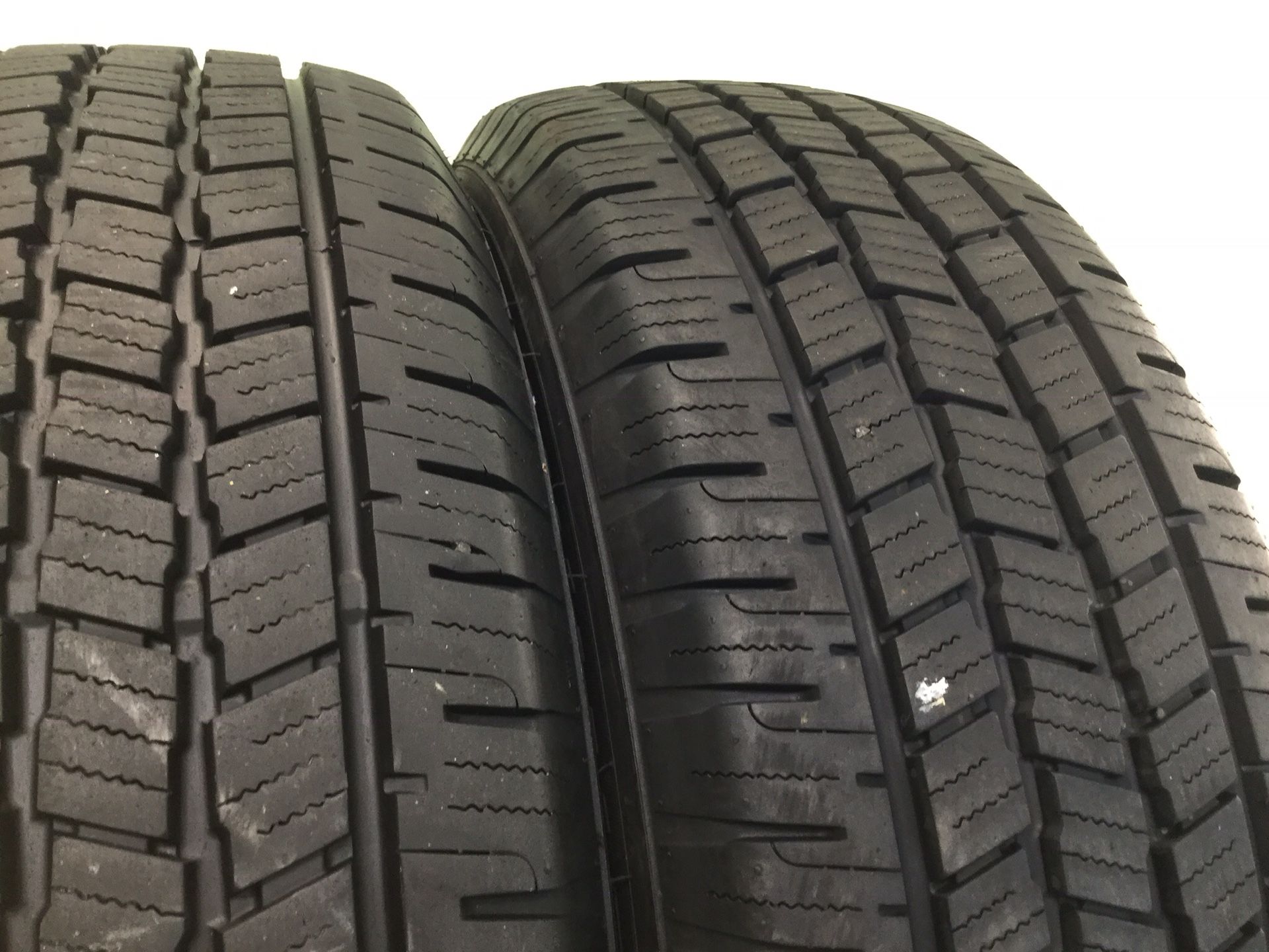 245/70/17 SET OF 2 USED TIRES LINGLONG CROSSWIND H/T 245/70R17 110T ...
