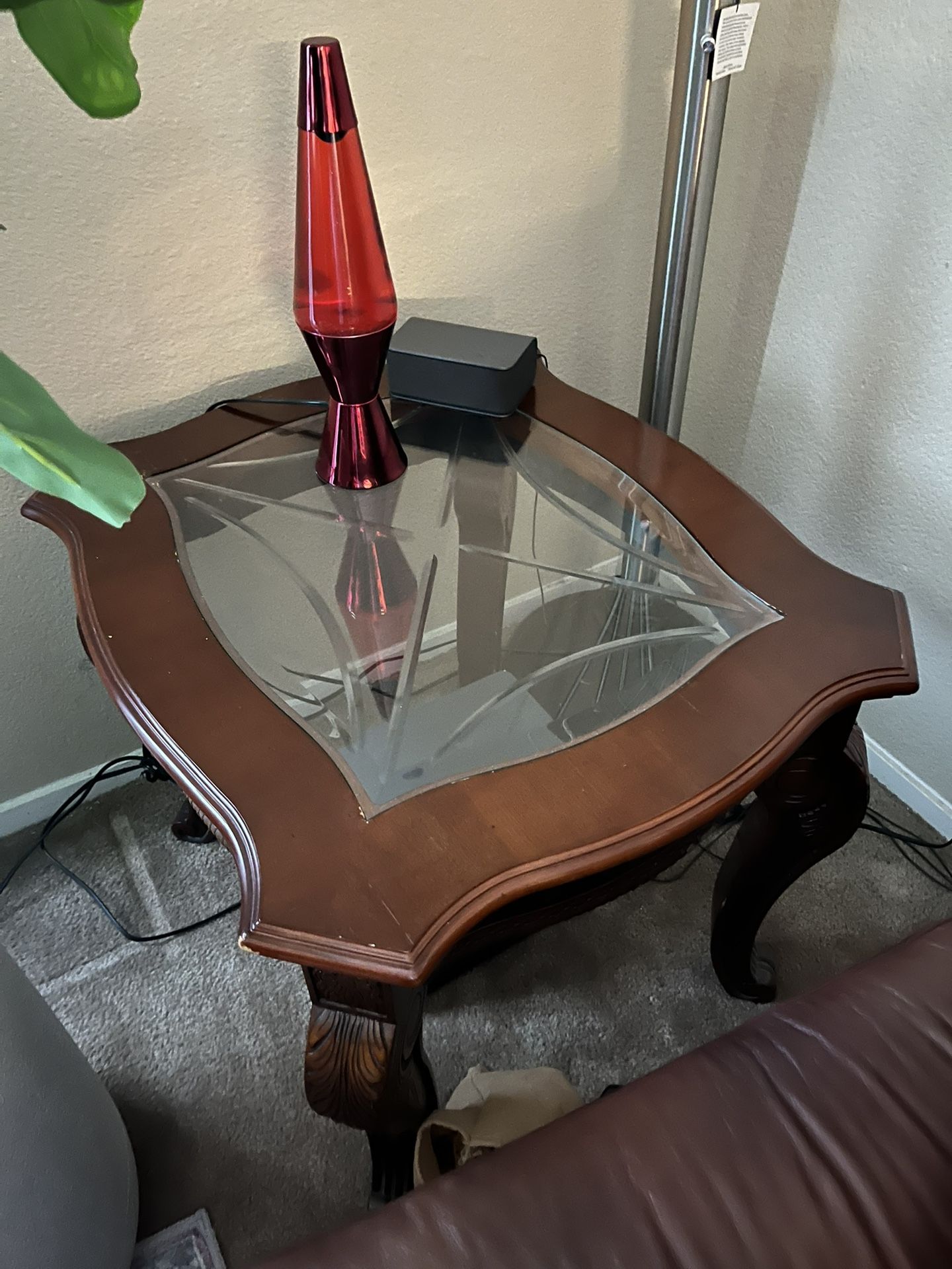 Solid Wood End Tables Set for Sale in North Las Vegas, NV - OfferUp