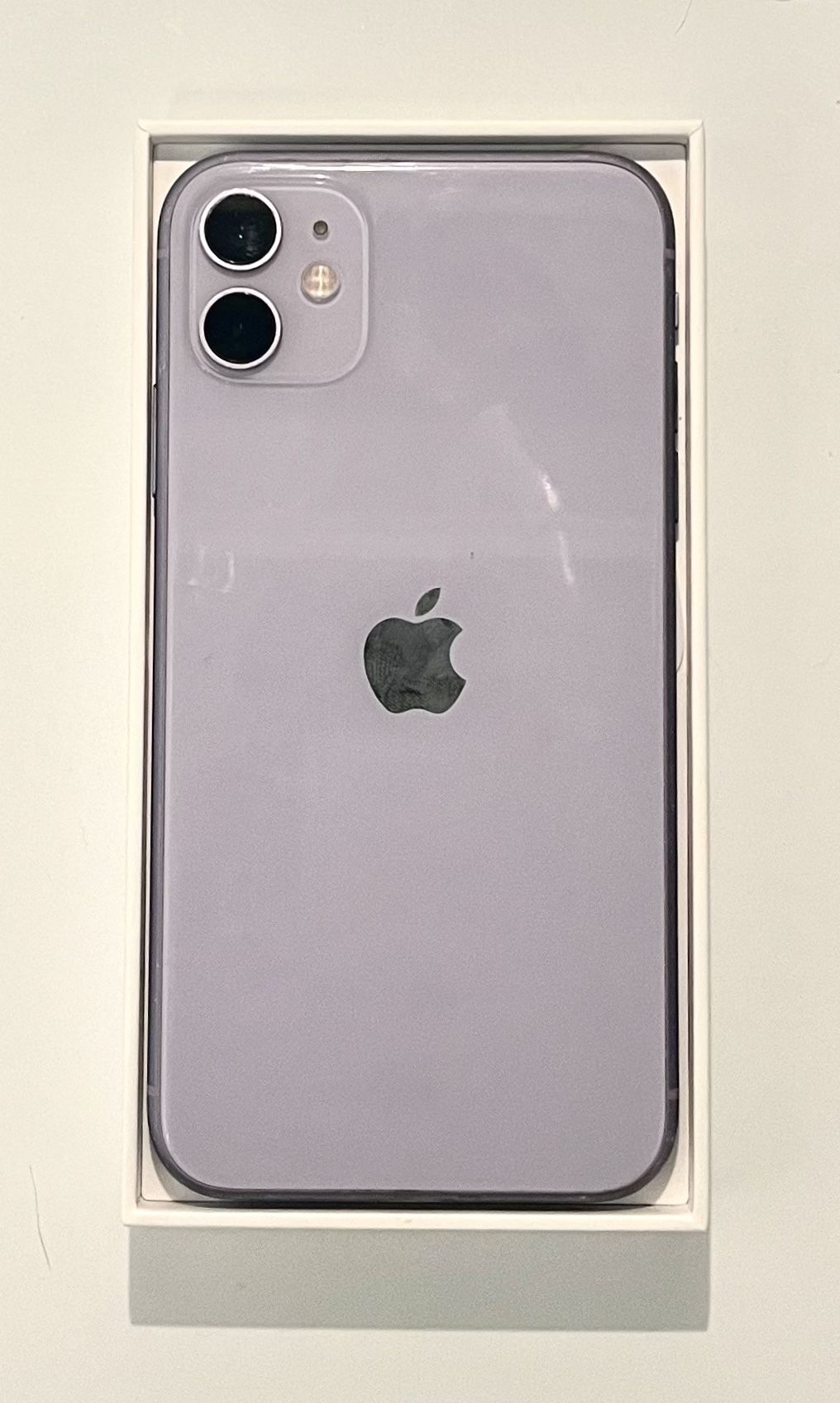 iphone 11 UNLOCKED for Sale in Tampa, FL - OfferUp