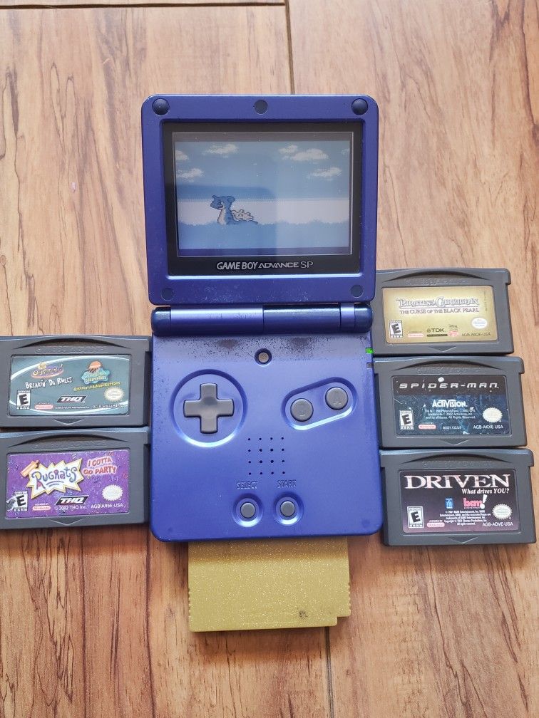 Gameboy Sp Bundle for Sale in Las Vegas, NV - OfferUp