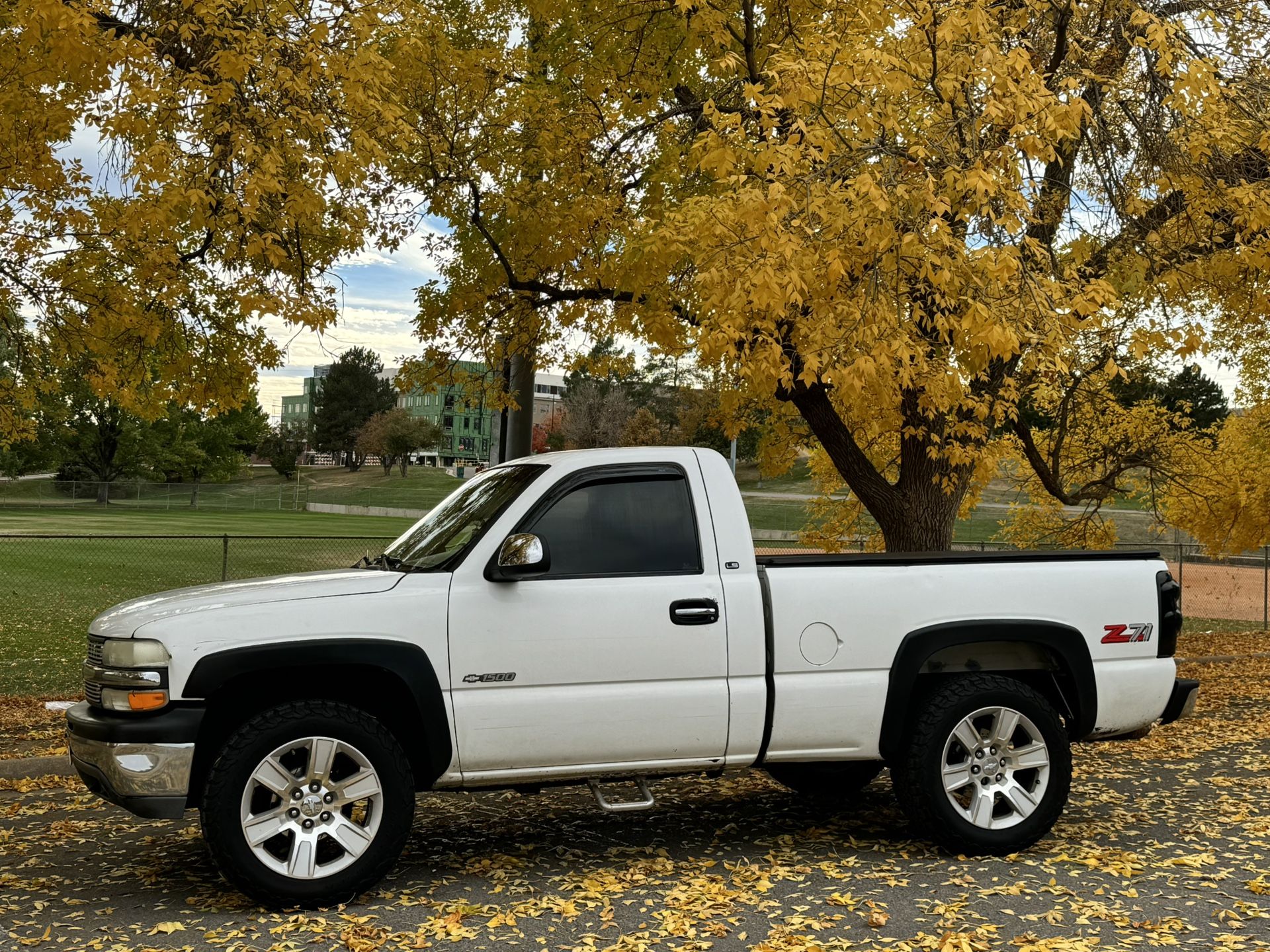 99 Single Cab Z71 for Sale in Denver, CO - OfferUp