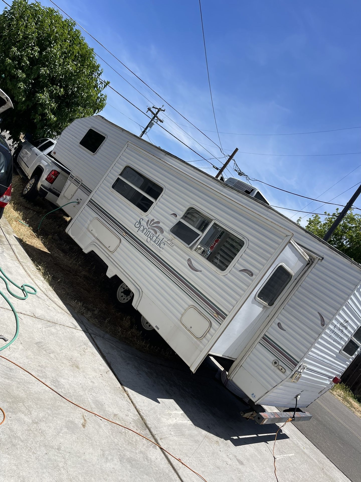 2000 Springdale keystone Springdale for Sale in Stockton, CA - OfferUp