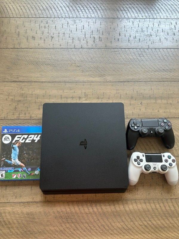 PS4 With 2 Controllers And FC24 for Sale in Boise, ID - OfferUp