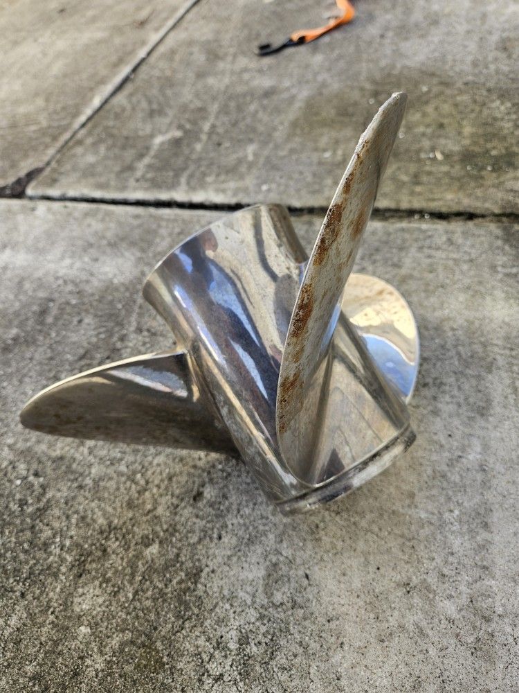 Yamaha Outboard Ss Prop For Sale Propeller 14 3/4 X 21 Pitch for Sale ...