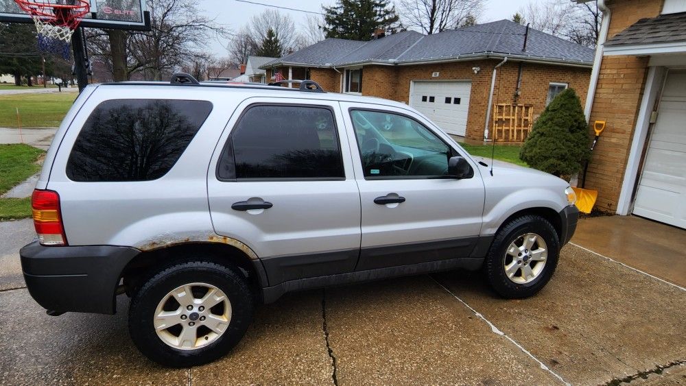 2007 Ford Escape for Sale in Richmond Heights, OH - OfferUp