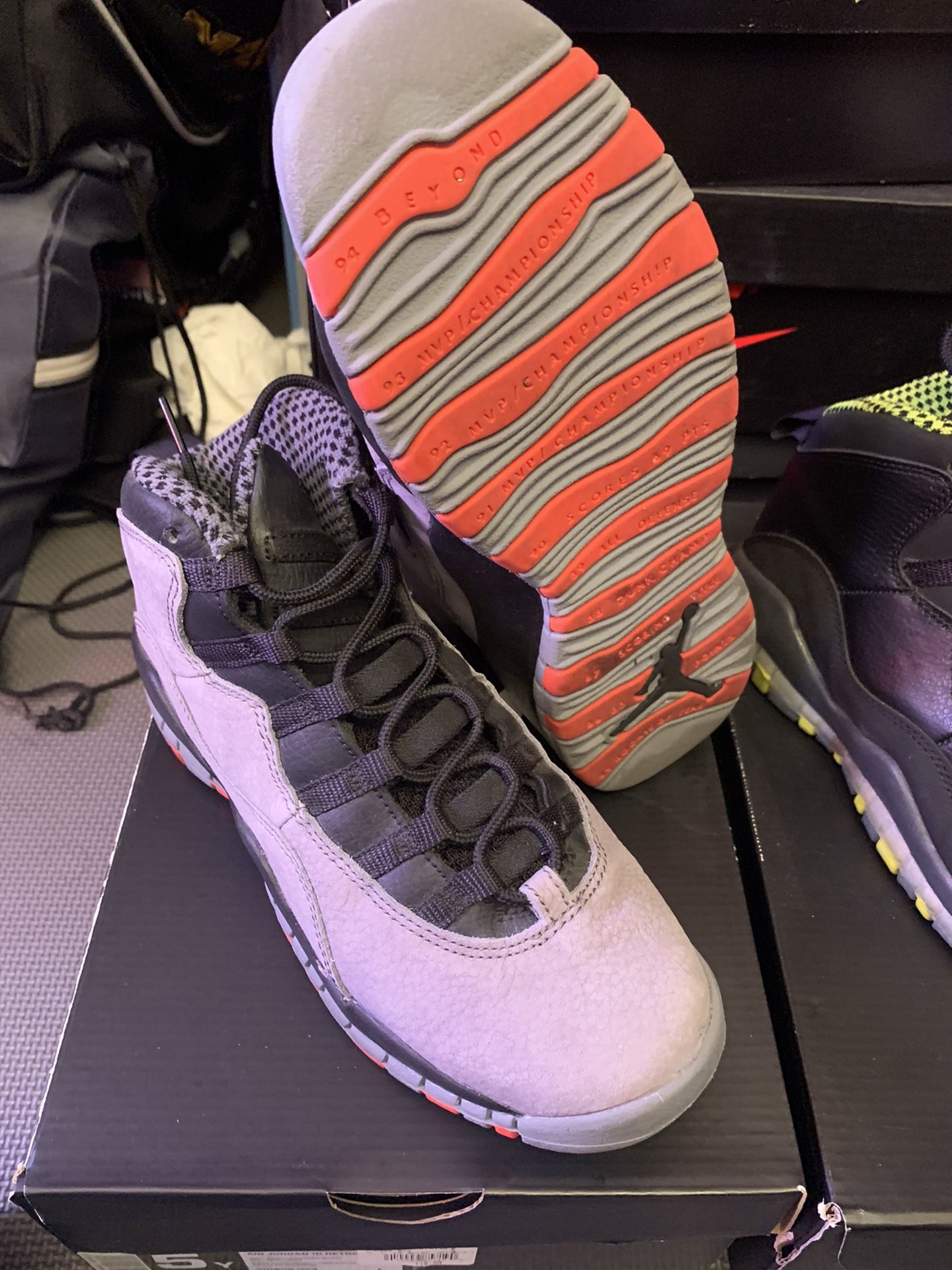 Jordan for Kids/women sz:5 for Sale in San Jose, CA - OfferUp