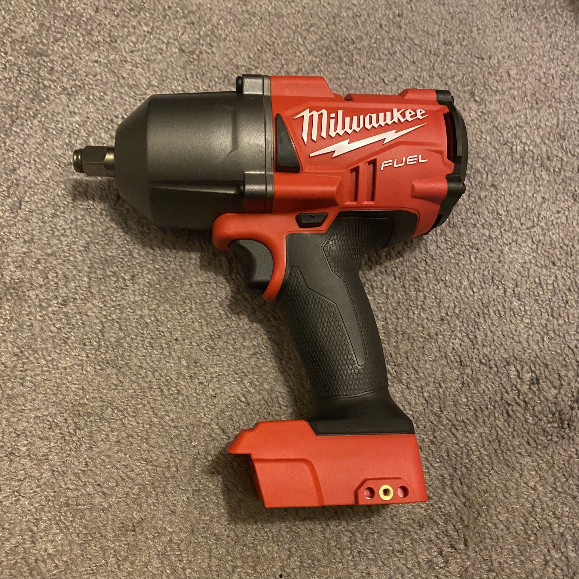 Milwaukee 1400 torque store