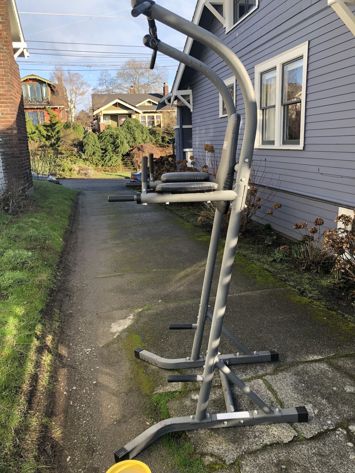 Body Champ Power Tower -Pull-up Station for Sale in Seattle, WA - OfferUp