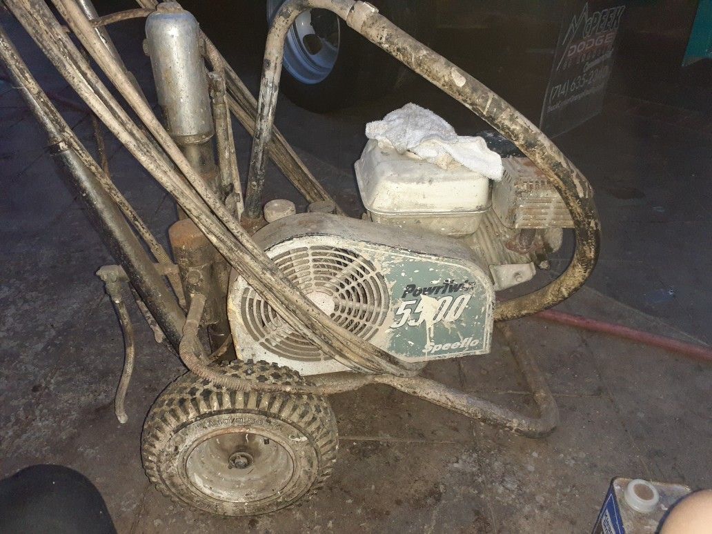 Speeflo Powrtwin 5500 sprayer for Sale in Anaheim, CA - OfferUp