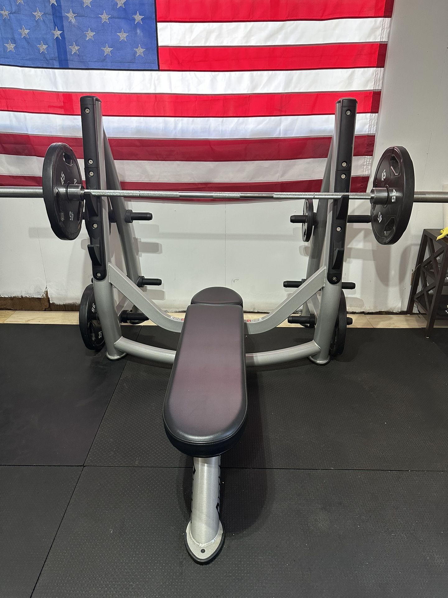 Hoist fitness Bench press for Sale in Lakewood, CA - OfferUp