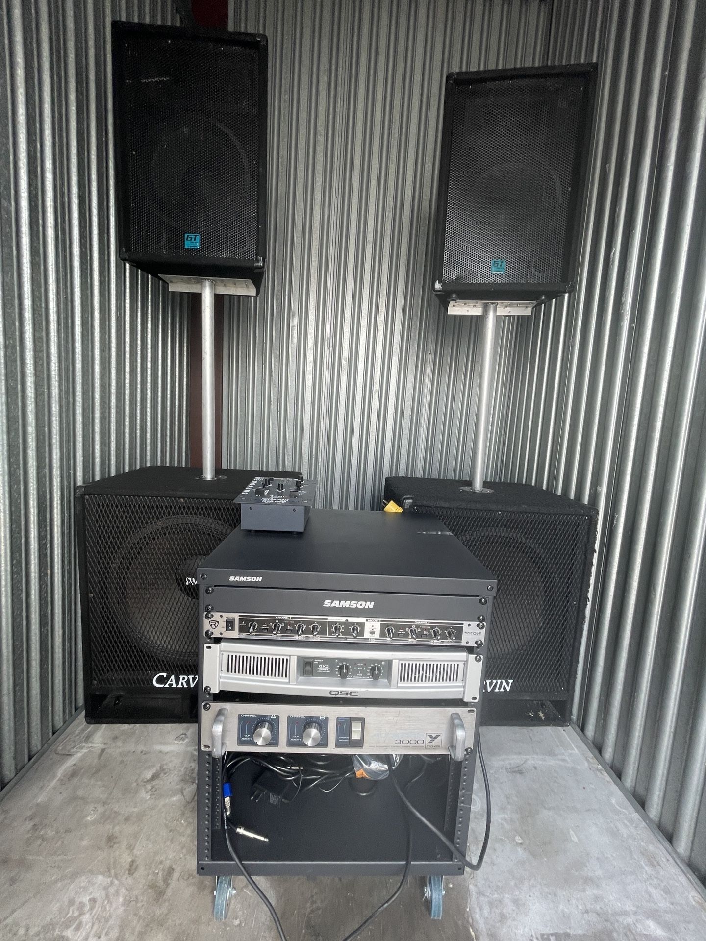 DJ Speakers With Massive Subs And Crossover for Sale in Miami, FL - OfferUp