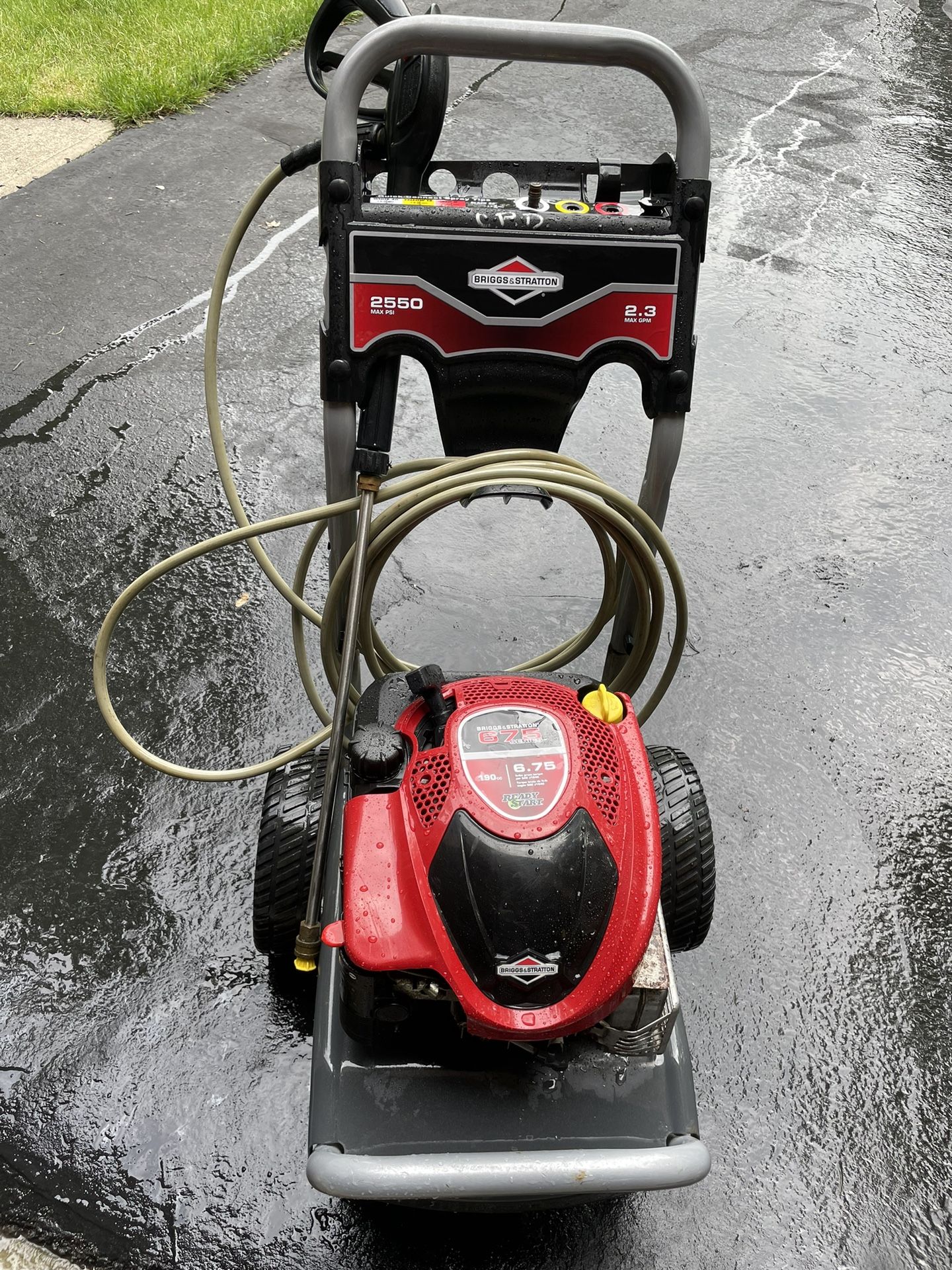 Briggs And Stratton Pressure Washer 2550 for Sale in Vienna, OH - OfferUp
